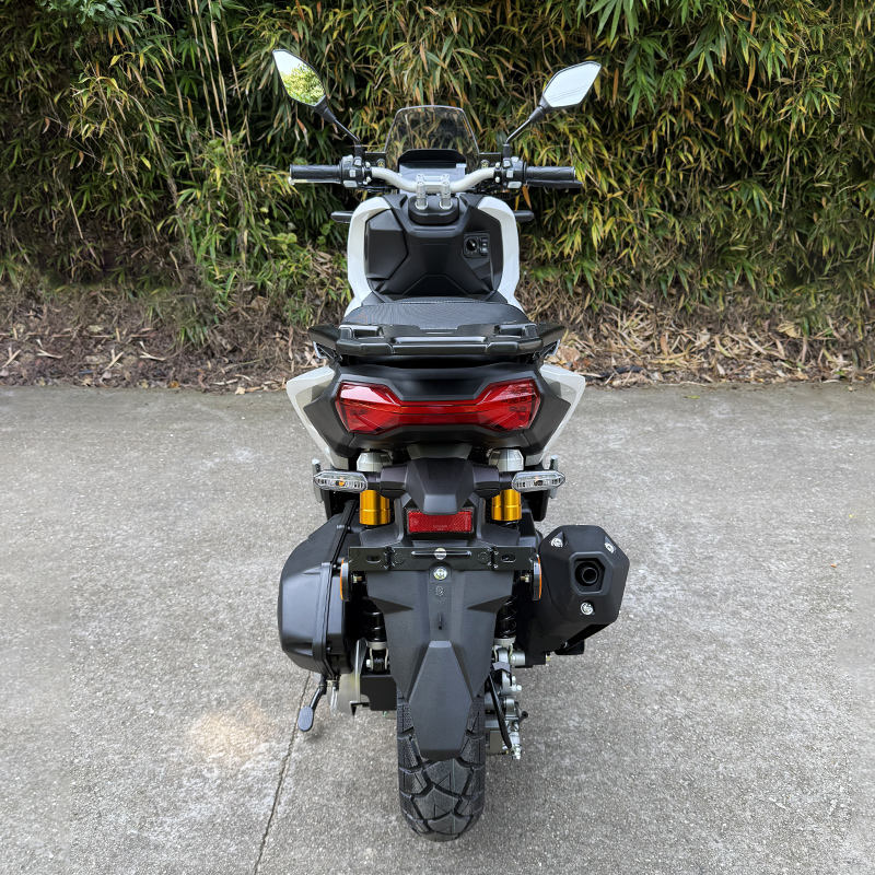 Powerful 200cc Motorcycles Water Cooled Engine Abs Disc Brake System 120km/h Gas Scooters Adv200 ...