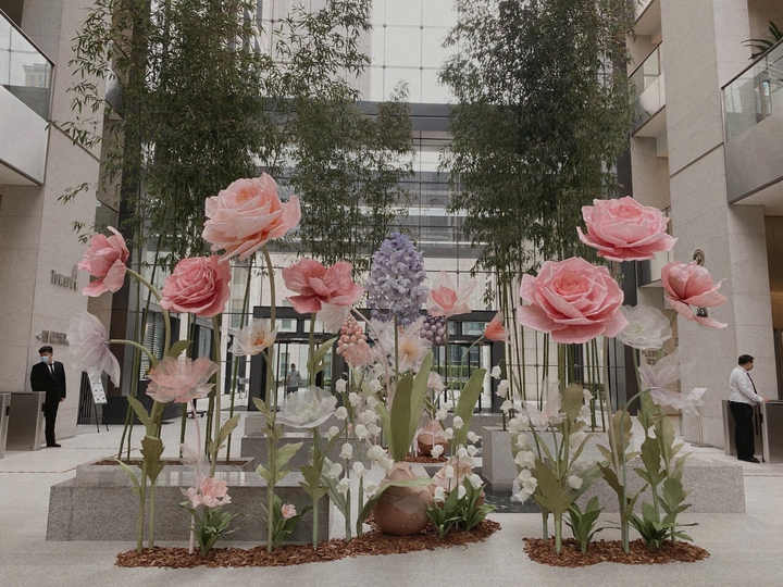 J-103 Wedding Stage Paper Flowers - Elegant Decor Solutions