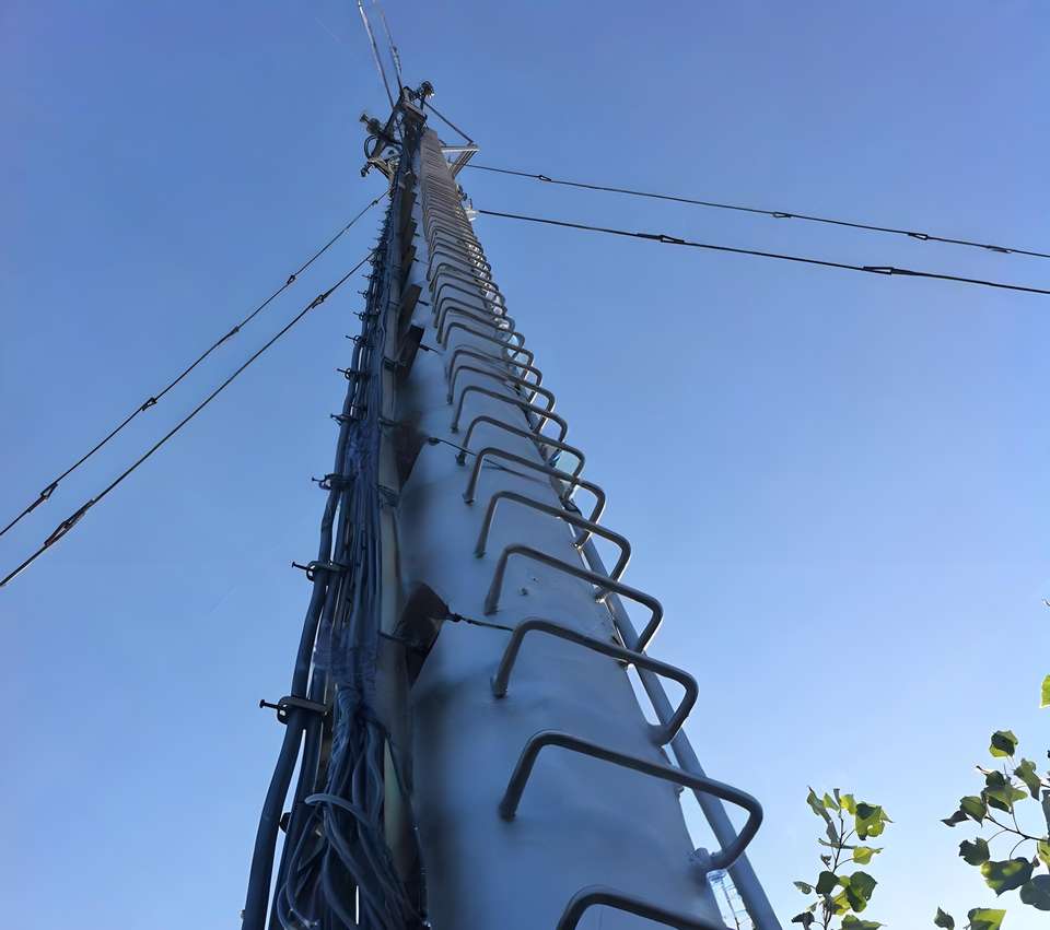 Steel Self-Supporting Monopole Signal Towers for High-Speed Urban ...