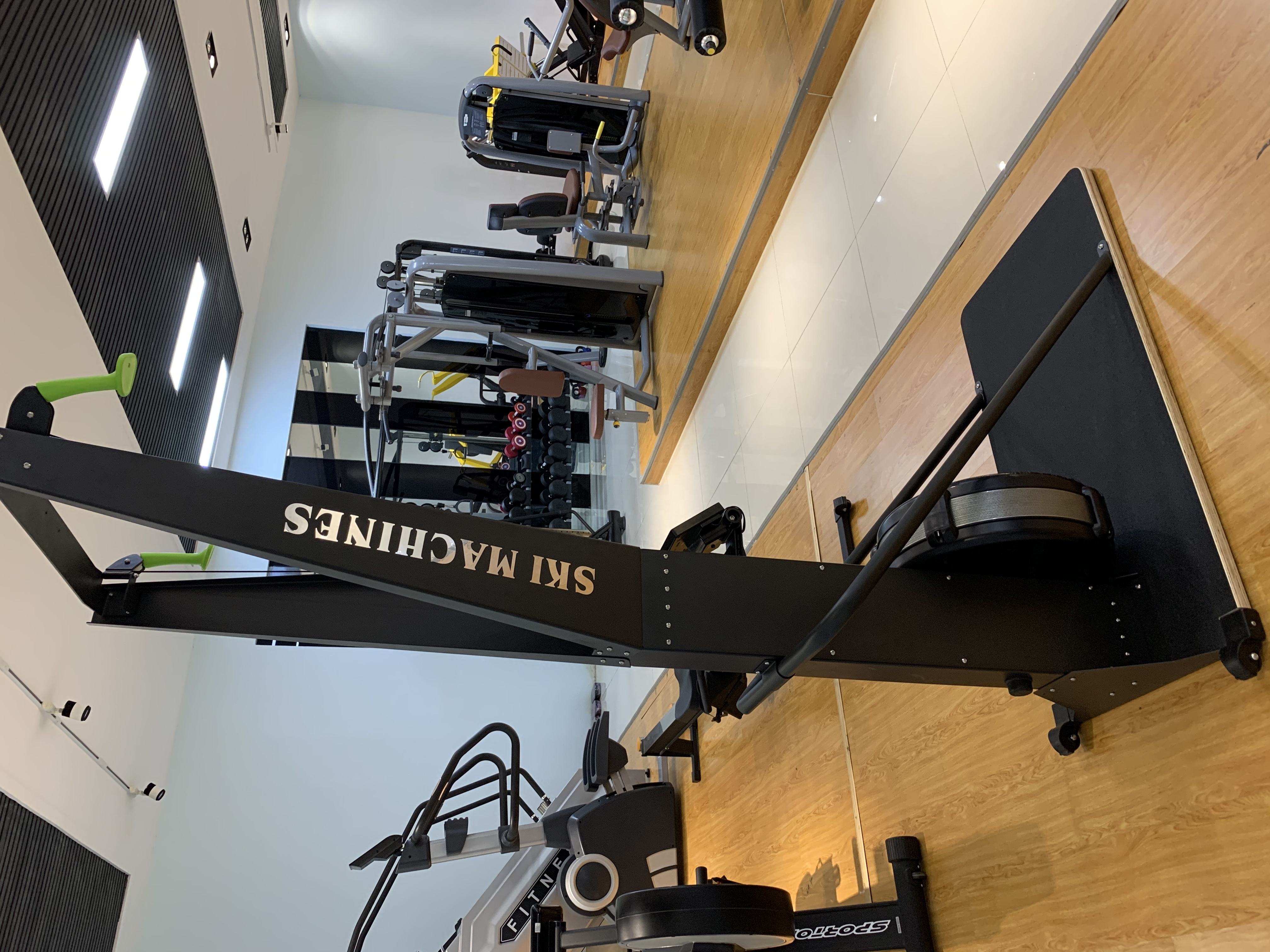 How to Choose the Best Indoor Ski Machine for Home Training
