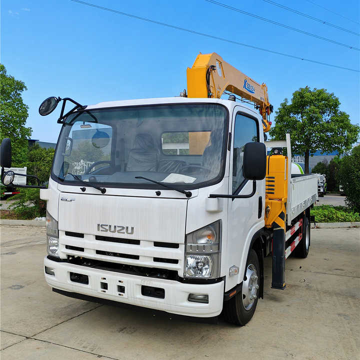 ISUZU ELF NPR Cargo Truck with Telescopic Boom Crane