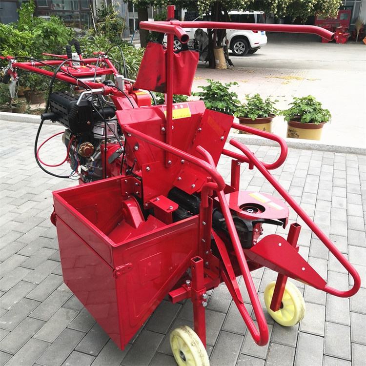 Competitive Price Mini Self-Propelled Corn Harvester - Efficient 3-in-1 ...