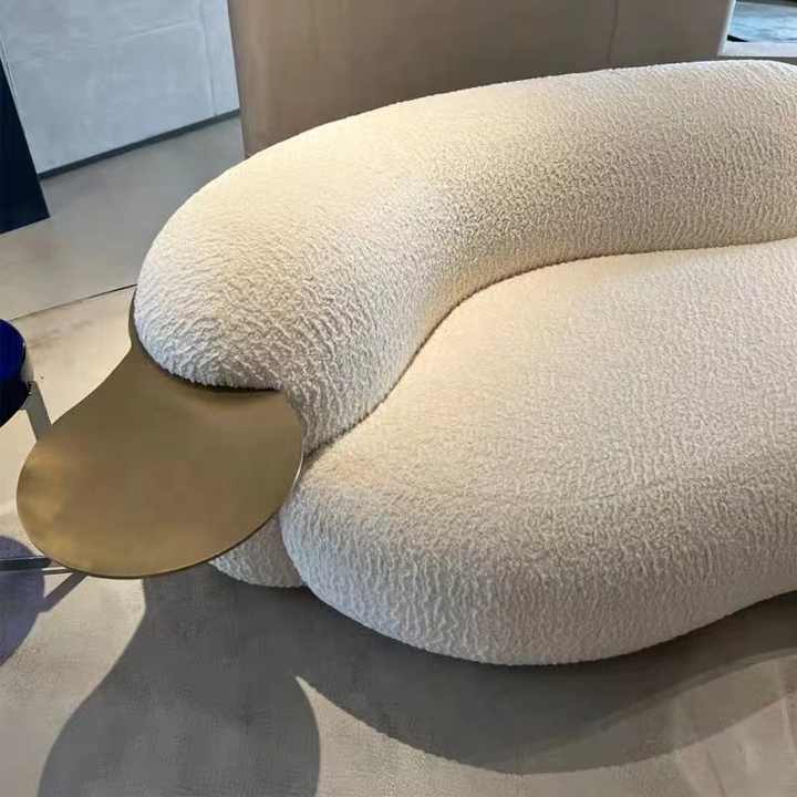 Luxury Living Room S Shape Sectional Sofa with Coffee Table