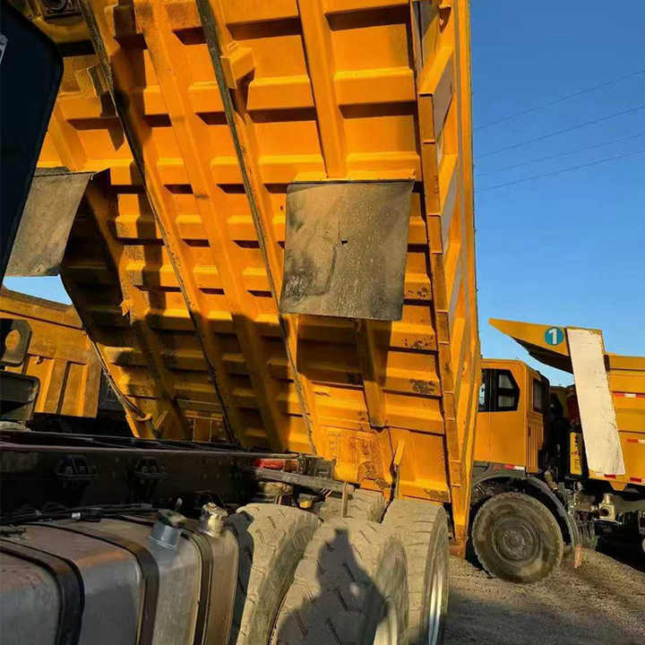 Mining Dump Truck 65 Ton Mechanical Driver Dump Truck 875d 885a 885d ...