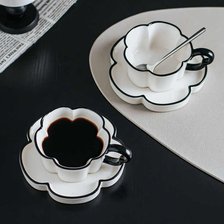 Original Niche Flower Shaped Coffee Cup Black Rim Exquisite Afternoon ...