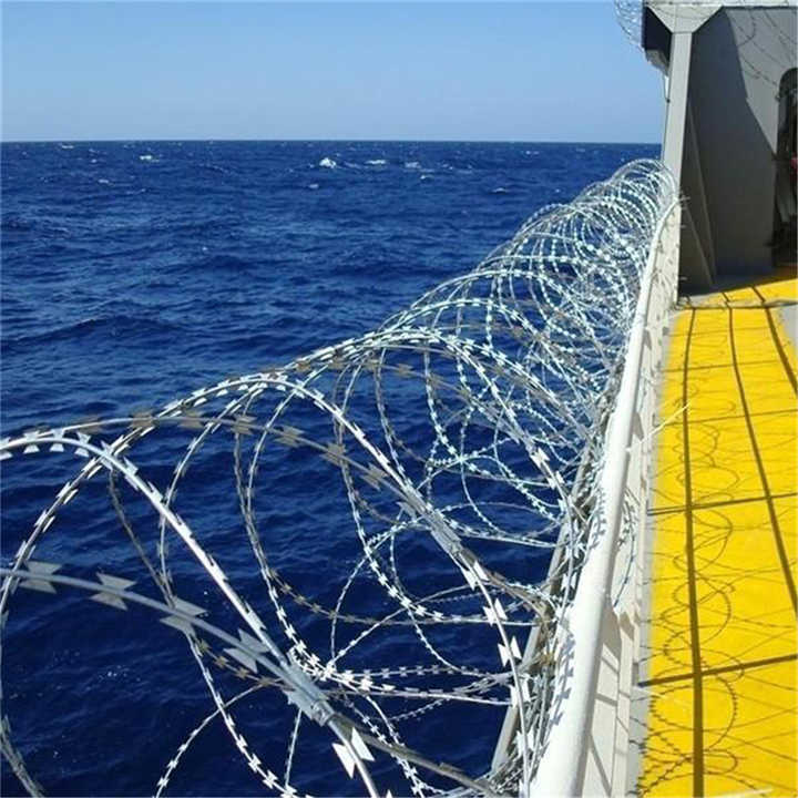 Galvanized Concertina Razor Wire / Razor Barbed Wire / High Security ...