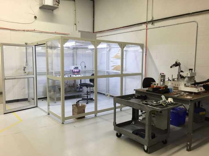 Clean Booth - Class 100 Laminar Air Flow for Manufacturing