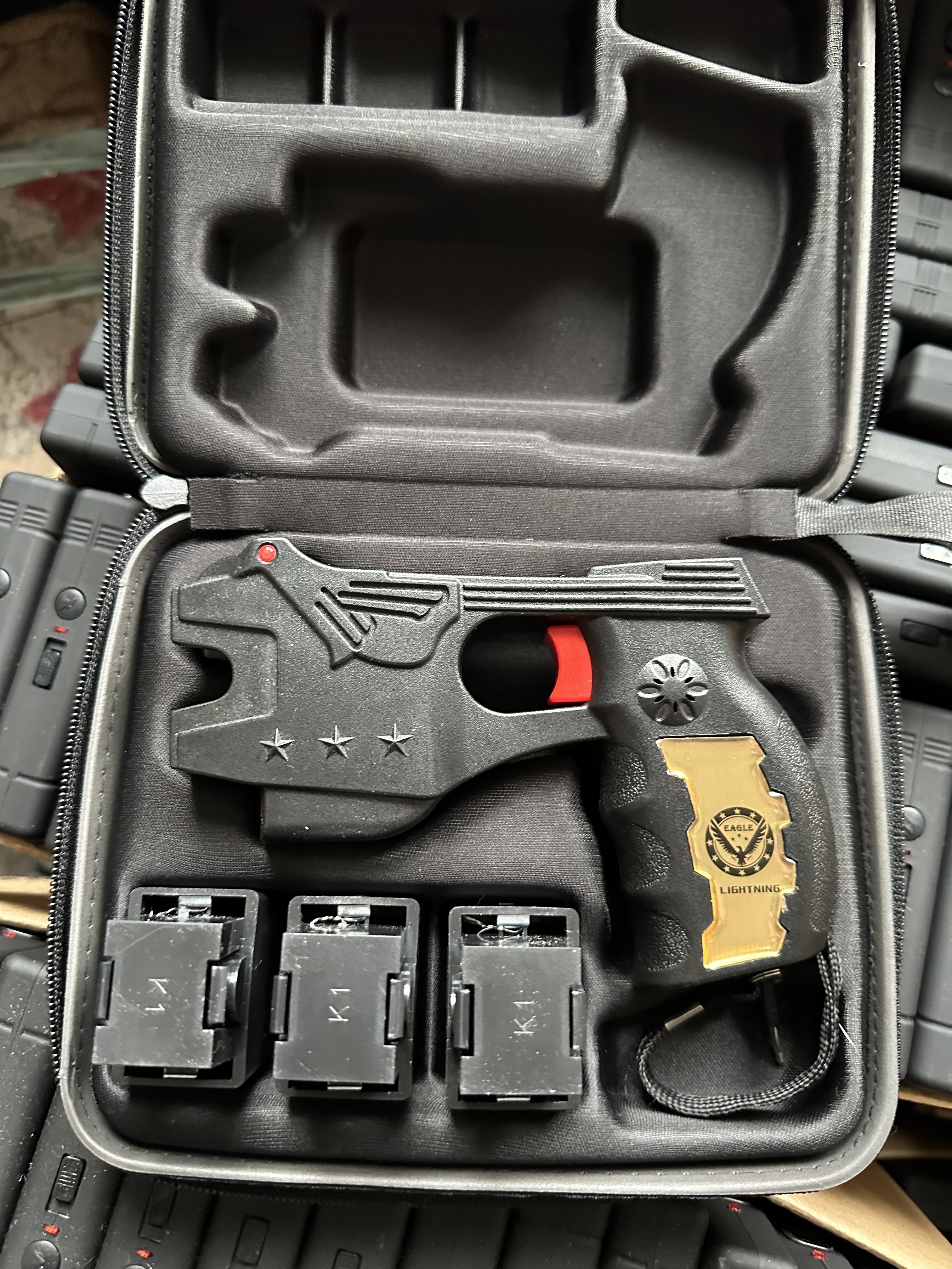 How to Choose the Best Taser Stun Gun for Self Defense: A Complete ...