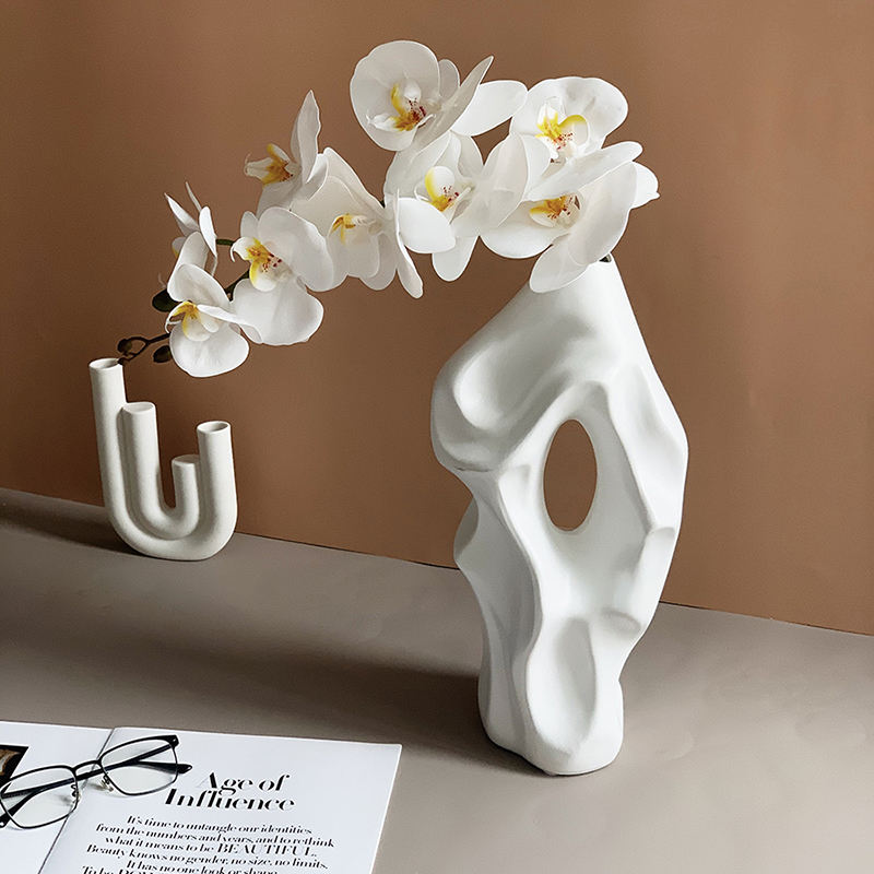 Abstract Ceramic Sculpture Vase | Modern Art Decorative Flower Vase for ...