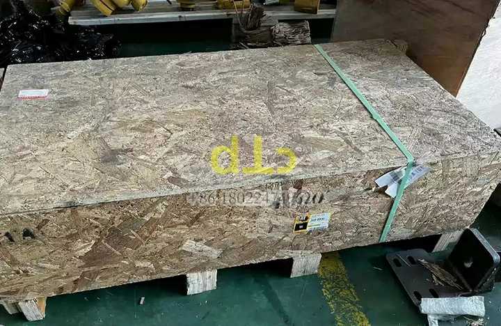 适用于卡特彼勒全新C27 C32气缸盖396-8375 3968375 359-0936 3590936气缸盖总成| Alibaba.com