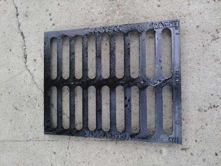 High Quality Cast Ductile Iron Manhole Cover Alkali-Resistant Ditch ...