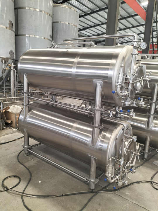 Stainless Steel 500L 600l 800l Horizontal BBT Bright Beer Tank for Beer ...