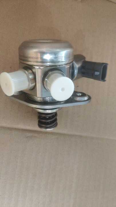 C2Z31827 AJ813042 High Pressure Fuel Pump for Jaguar XJ 2010- F-TYPE ...