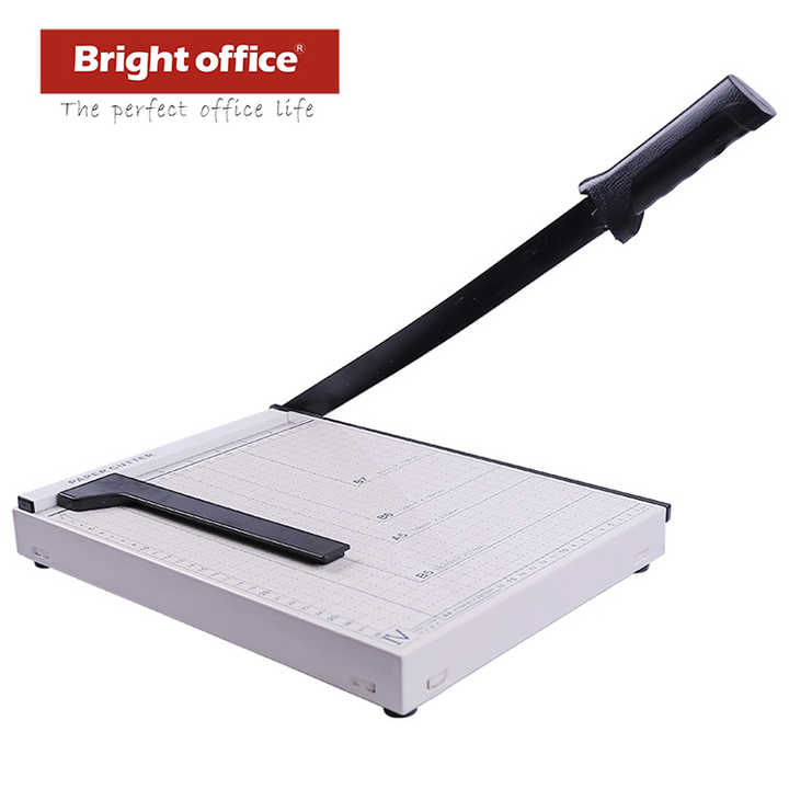 Manual A4 Size Paper Cutter - Efficient Cutting Solutions