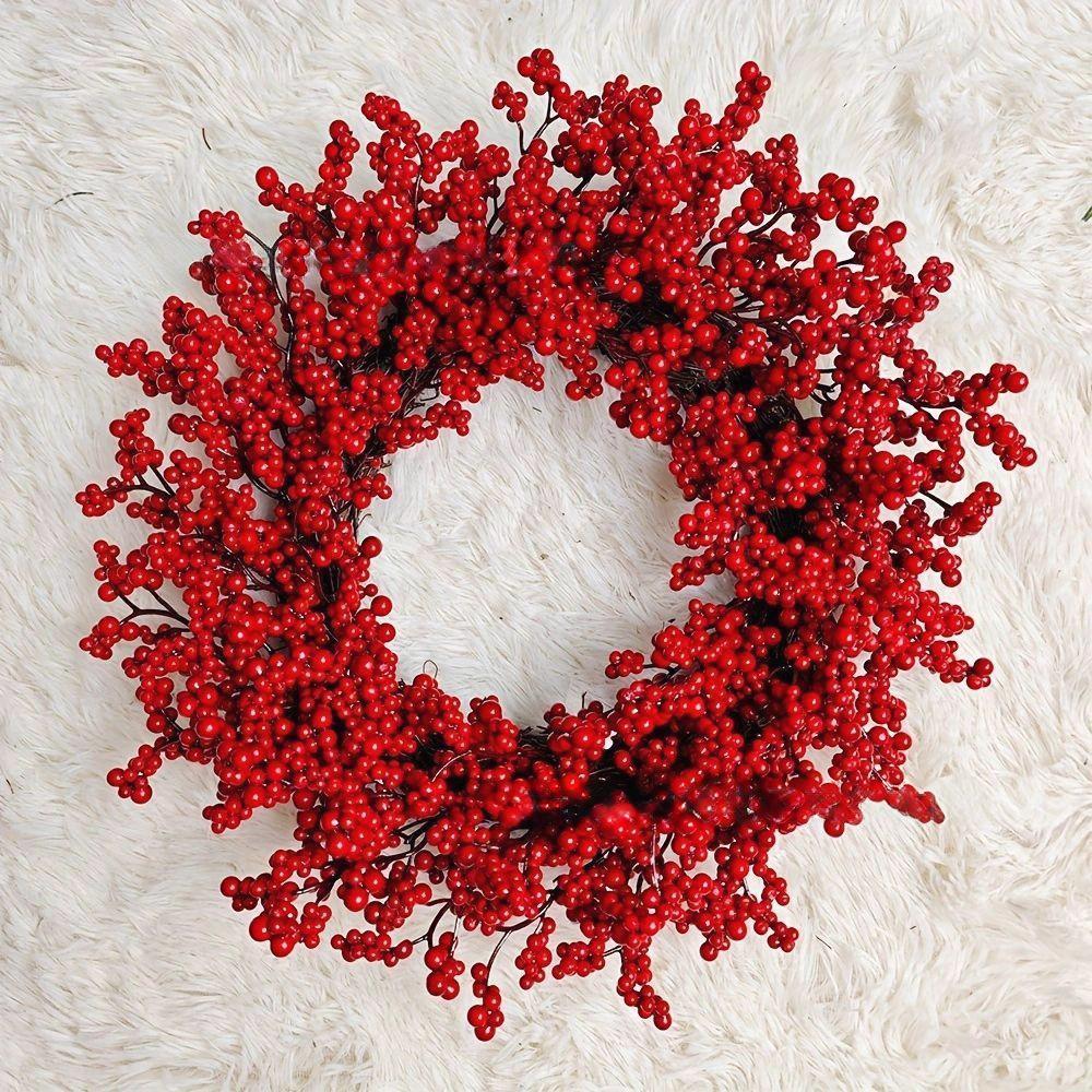 How to Choose the Best Holly Wreaths for Your Holiday Decor