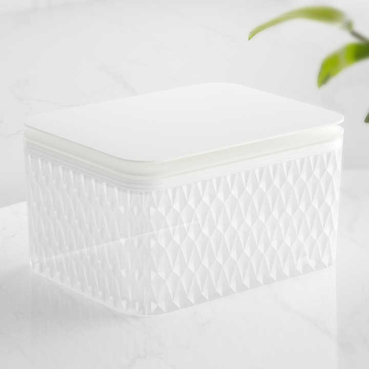 PS Material Jumbo Size Tissue Box No-Snag Design Plastic Tissue Paper ...