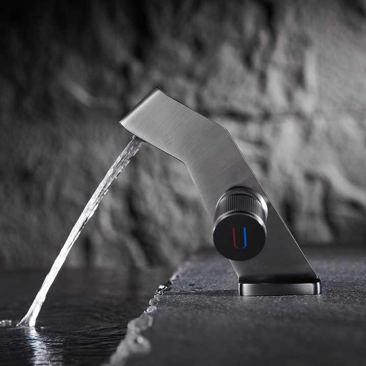 Bathroom Waterfall Adjustable Outlet Single Hole Basin Faucet Basin ...