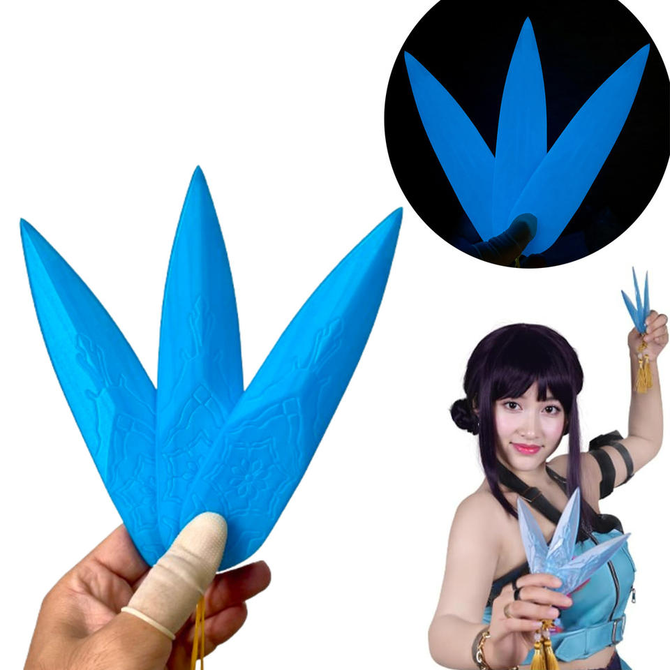 Zoey's Daggers Prop Cosplay Prop Kpop Demon Hunters Acrylic Weapon ...