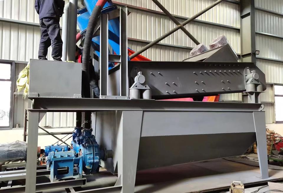 Dewatering Screen with Cyclone and Slurry Pump for Dry Sand