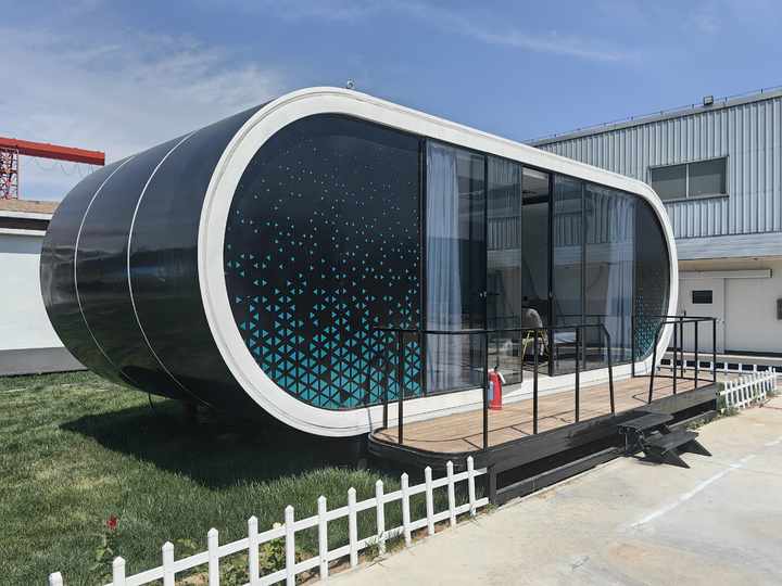 Modern Mobile Home Space Capsule Housing - Luxury & Customization