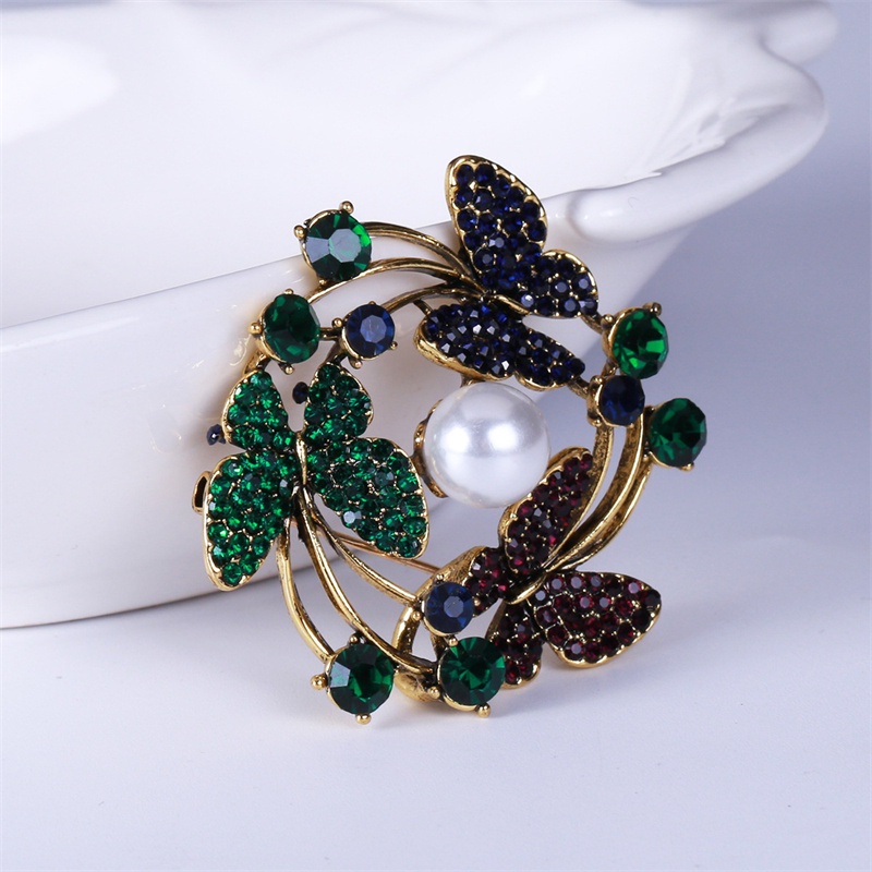 How to Choose the Best Wreath Brooches: A Complete Buying Guide