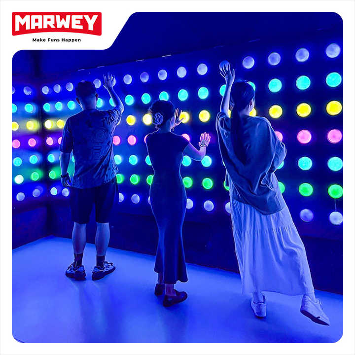 Popular Digital Sport Active Gaming Teamwork Interactive Led Light ...