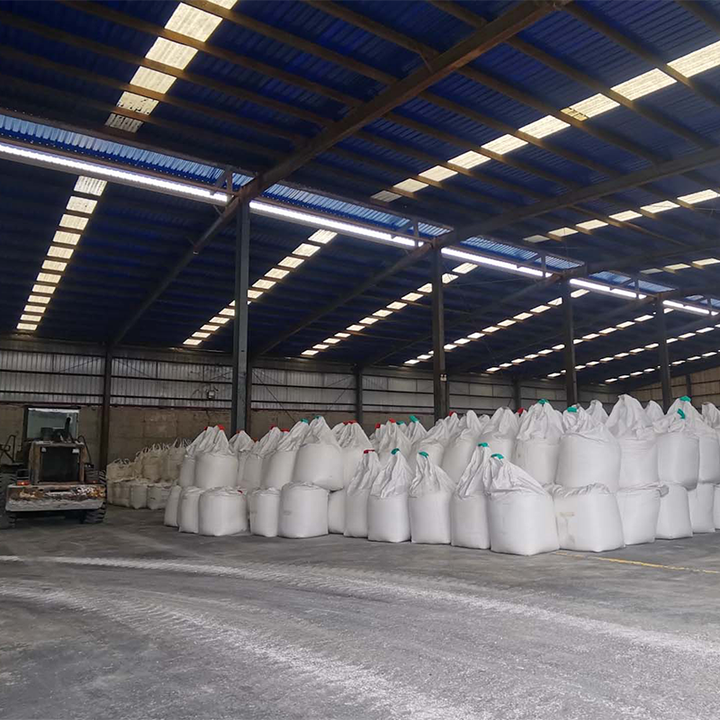 Industrial Grade Calcium Chloride Balls Flake Granules 74%77%94% ...