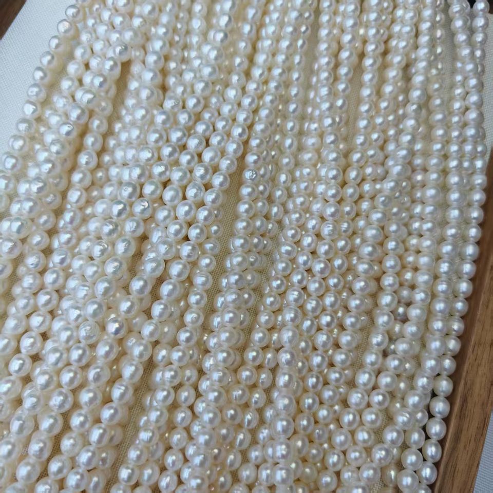 High Luster 5-6mm Round White Zhuji Freshwater Full-drilled Semi ...