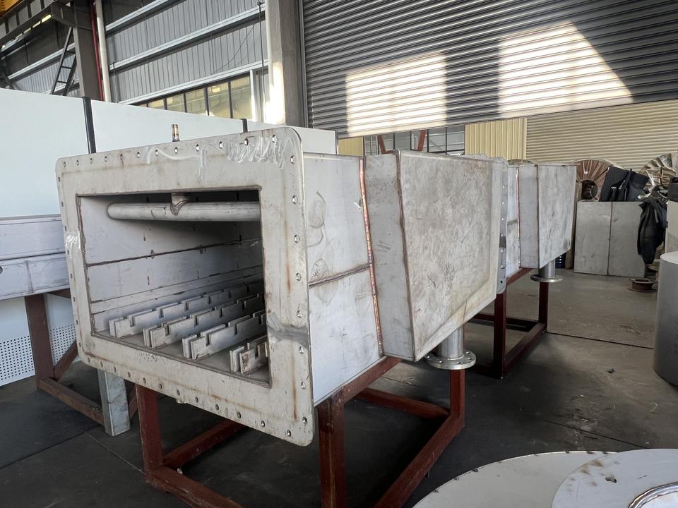 Roller Induction Heat Treatment Holding Furnace Stainless Steel 2000C ...