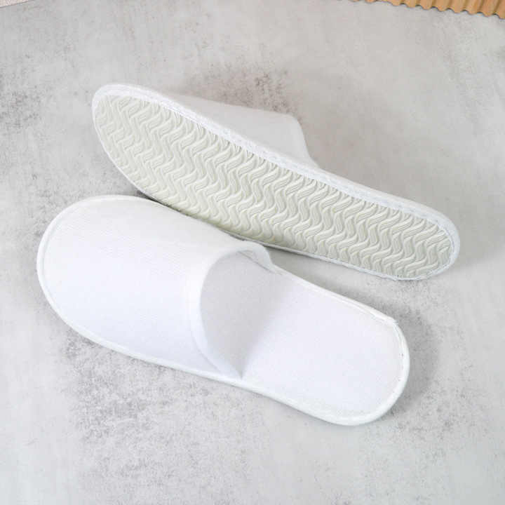 Luxury Biodegradable Embroidery Slippers Beauty Salons Thickened Anti ...