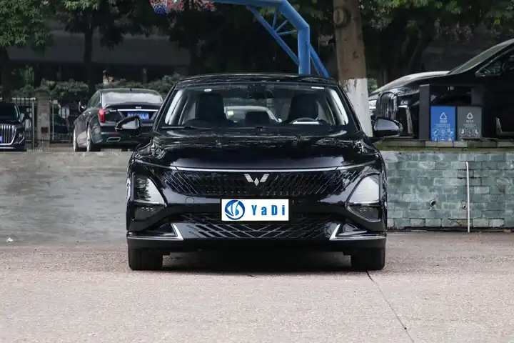 Discover Wuling Starlight PHEV Prices | Premium Hybrid SUVs | Wuling