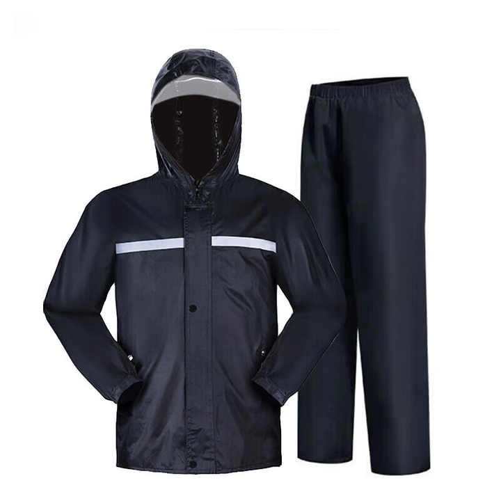 High Quality Reflective Polyester Rain Suit - Fashionable & Durable