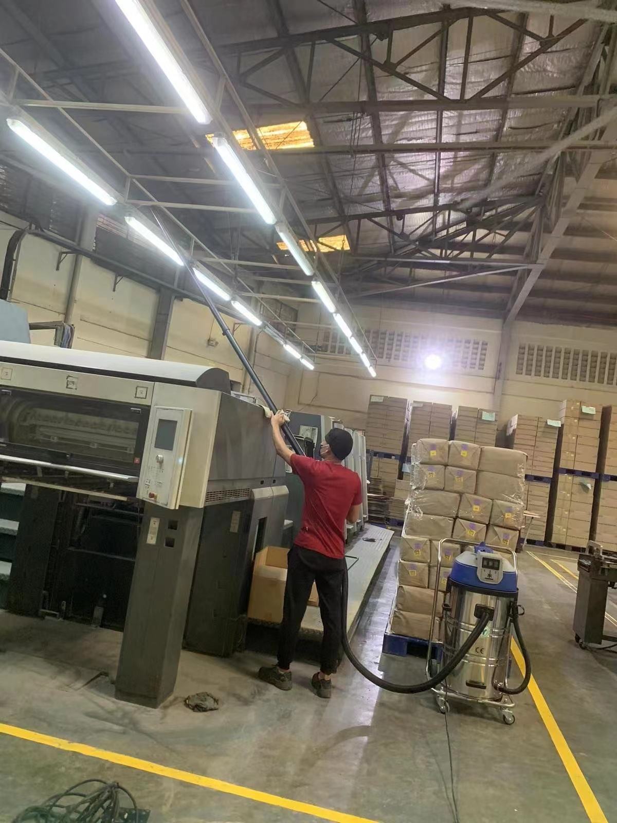 How to Choose the Best Gutter Cleaning Vacuum Machine in 2026