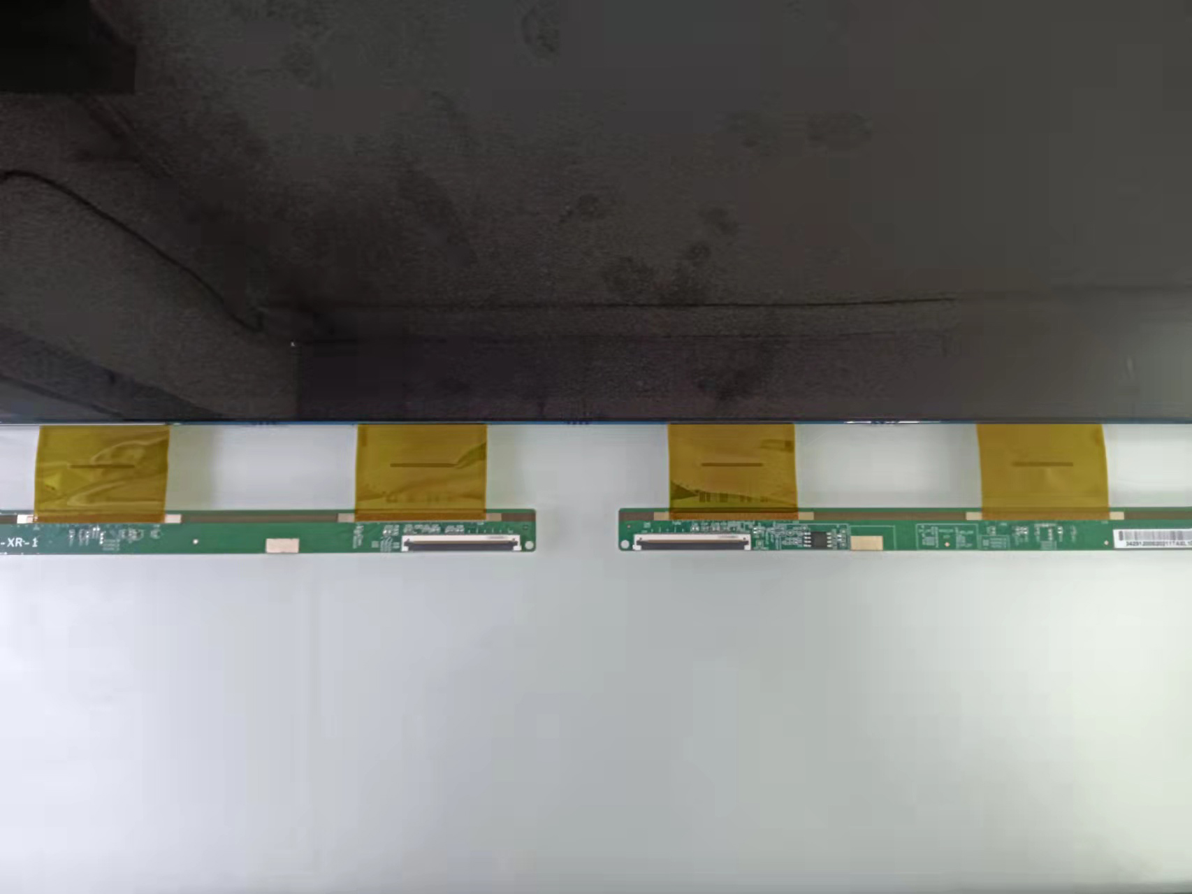 How to Choose the Best 43 Inch TV LED Screen Panel Display