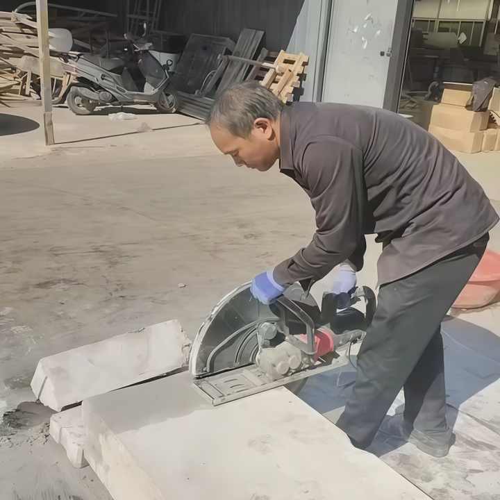 Lightweight Concrete Cutting Tool - Handheld ALC Cutter with Laser ...