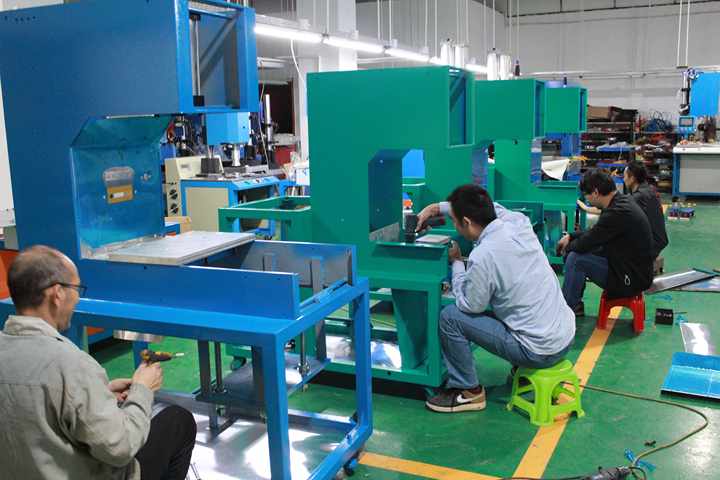 High-Frequency 220V Heat Sealing Machine with Thermal Fusing Technology New Plastic Welder ...