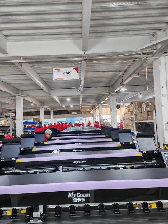 Universal Solution Best Large Format Flatbed Cutter Plotter XP600 Eco ...