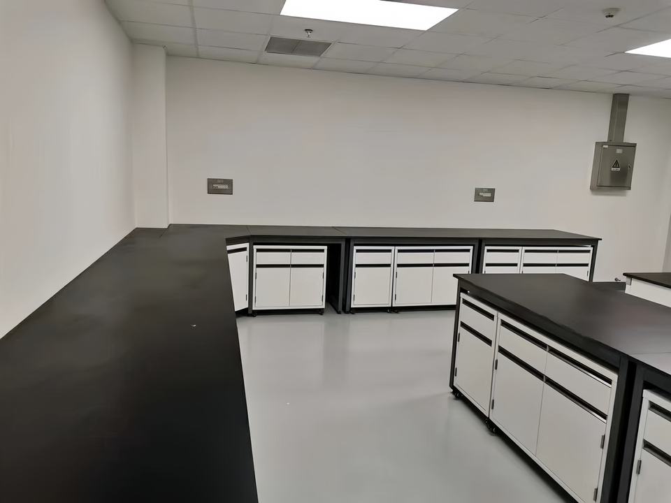 Steel Medical Chemical Lab Work Table Laboratory Furniture Mobile Lab ...