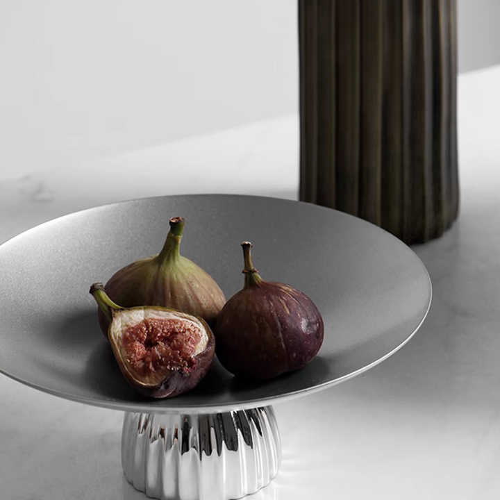 Luxury Metal Fruit Plates - Elegant Home Decor Solutions