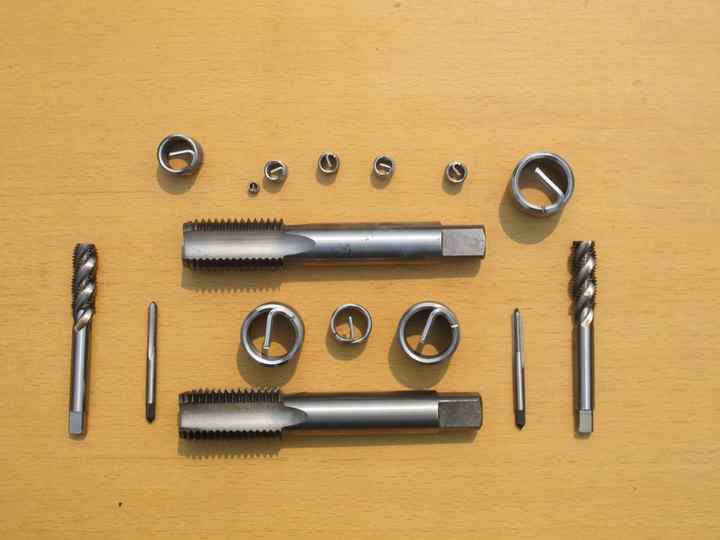 ST8*1 Fine Thread Insert Hand Tap Straight Groove Die for HSS Steel ...