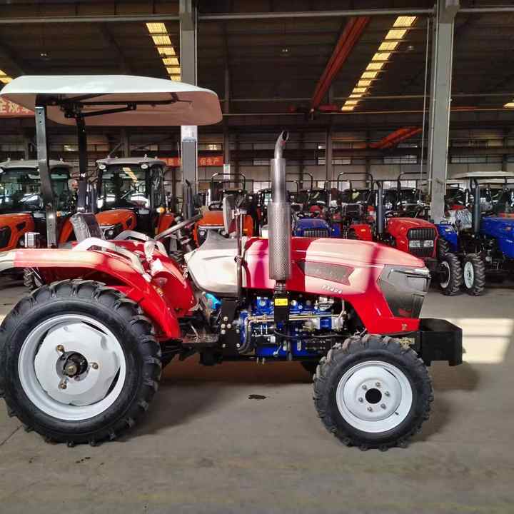 Japanese Engine Tractor With 70HP-200HP Rated Power for Home With 4WD ...