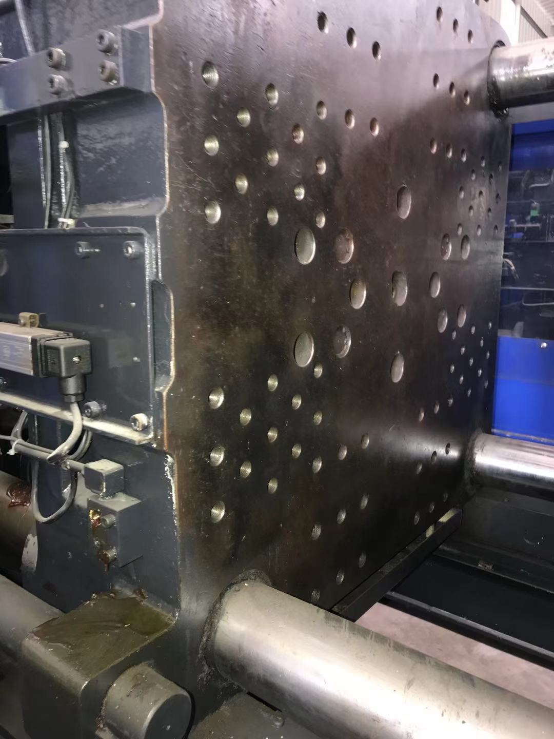 Innovative Solutions with Precision injection jp molding mold for ...