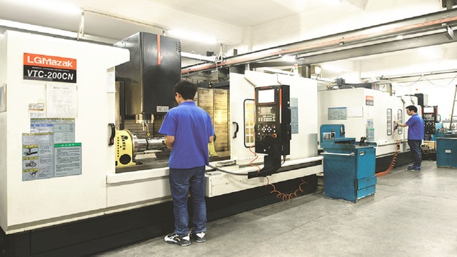 Precision Engineering Ltd | Custom CNC Machining Services for Metal Parts