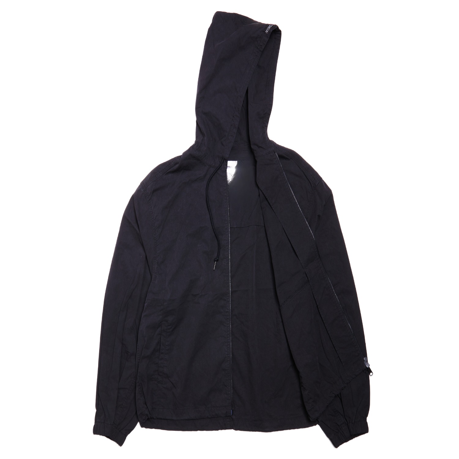 How to Choose the Best Windbreak for Outdoor Comfort and Protection