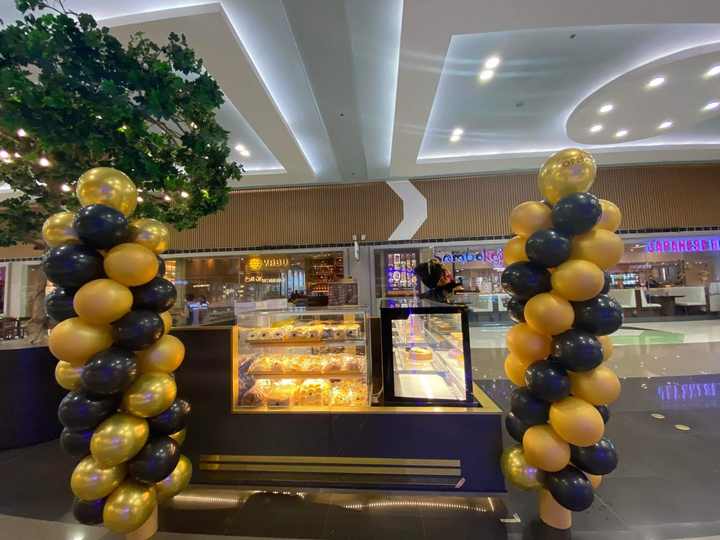 Curve Glass Door Chilling Cake Display Cake showcase for Sale| Alibaba.com