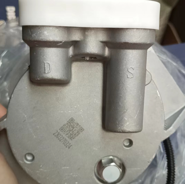 空气压缩机总成AZ964913000007/1中国重汽豪沃卡车发动机零件AZ964913000007/1原装空气压缩机| Alibaba.com