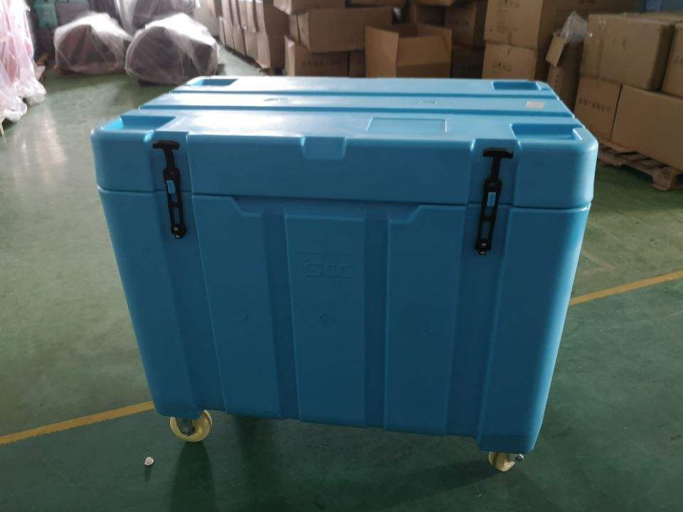 Supply Heavy duty insulated dry ice cooler box with lid wheels ...