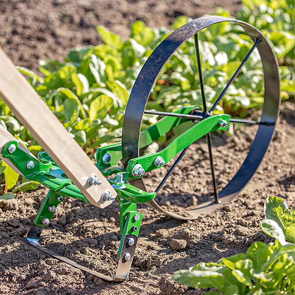 How to Choose the Best Wheel Hoe: A Complete Buying Guide