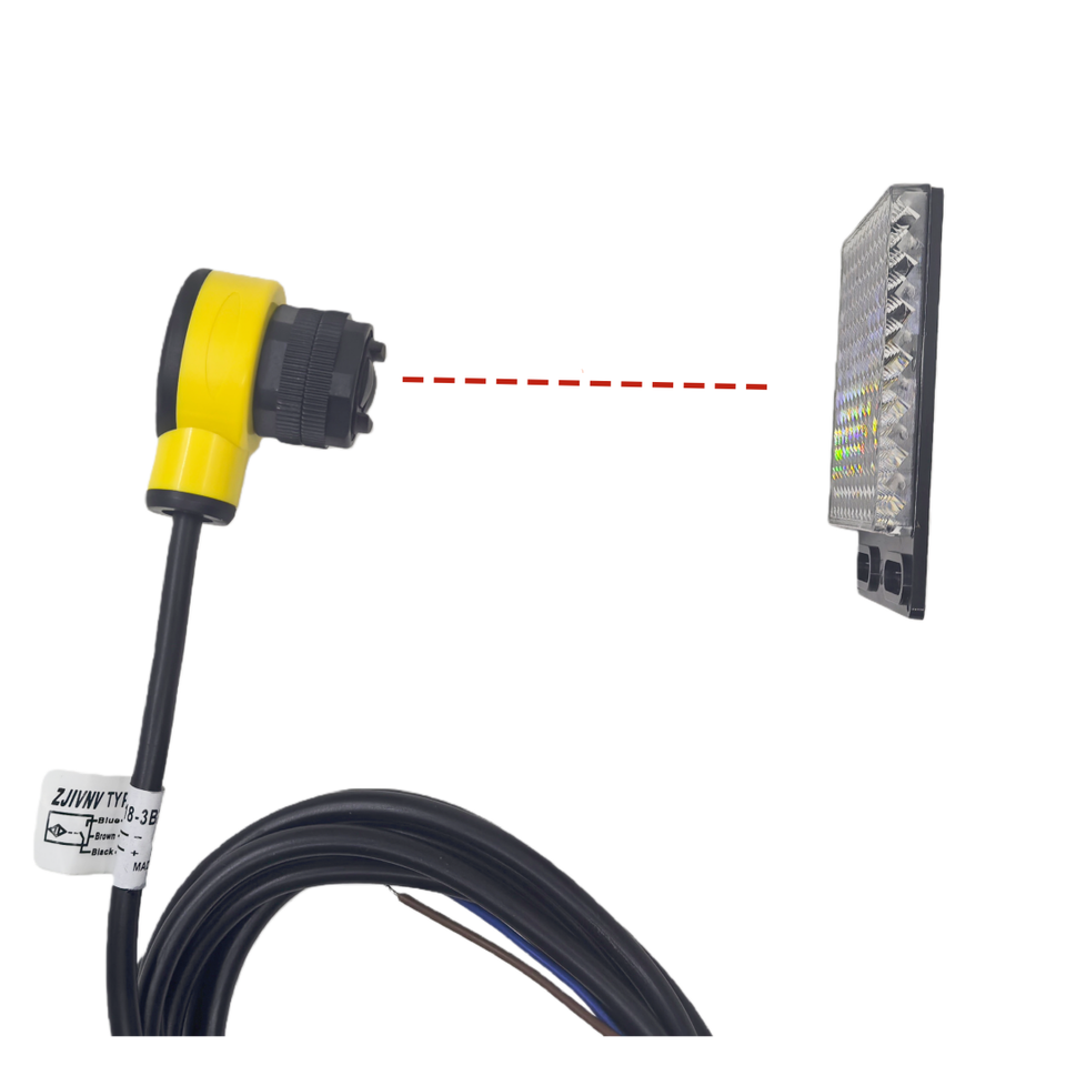 QS18 Retroreflective Type Photoelectric Sensor - 2M Range