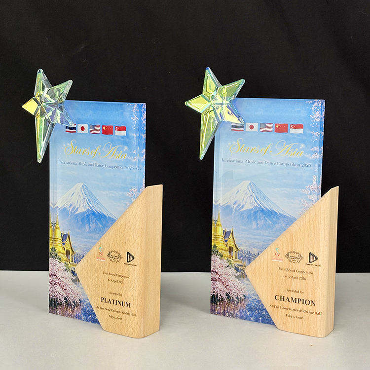 Customized Wooden Crystal Trophies UV Printing Rainbow Star Souvenirs ...